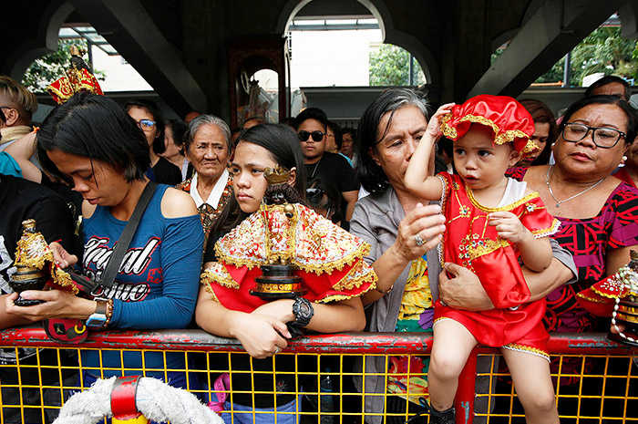 Child Jesus honored with fluvial procession - UCA News