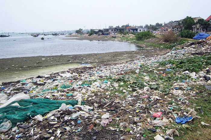 Vietnamese suffer increasing water pollution - UCA News
