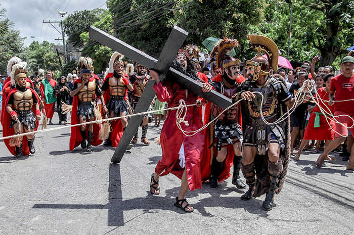 Philippine Easter Triduum observance - UCA News