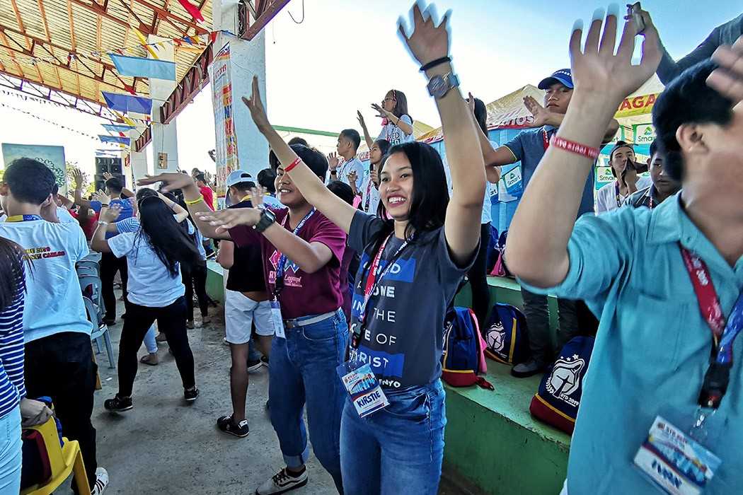 Philippines' hold National Youth Day celebration - UCA News