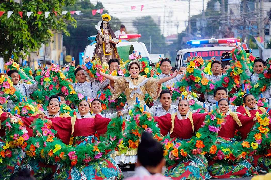 Philippine province showcases religious festivals - UCA News