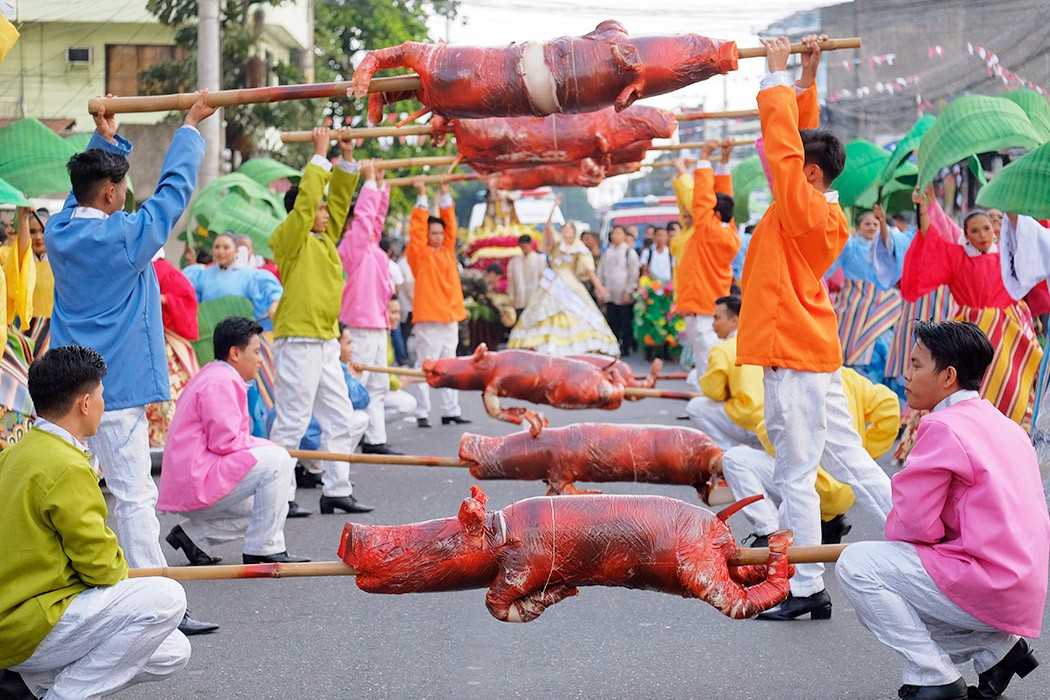 Philippine province showcases religious festivals - UCA News