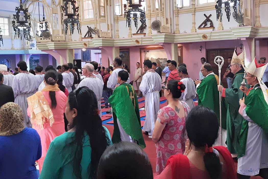 Nepal welcomes Archbishop Diquattro - UCA News