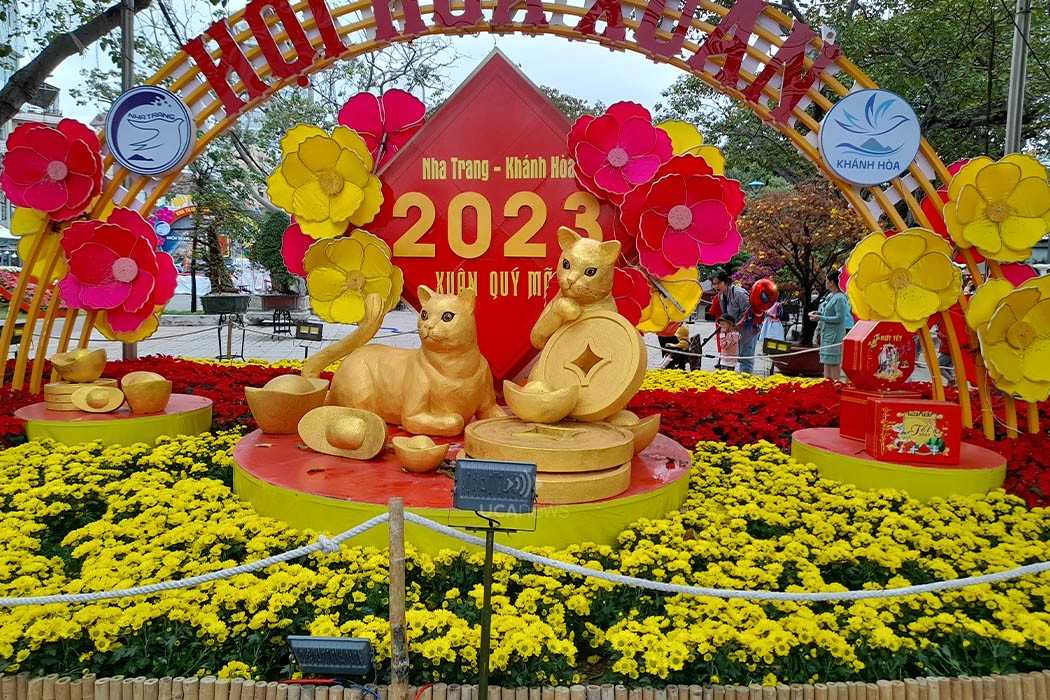 Tet celebrations ring in New Year in Vietnam - UCA News