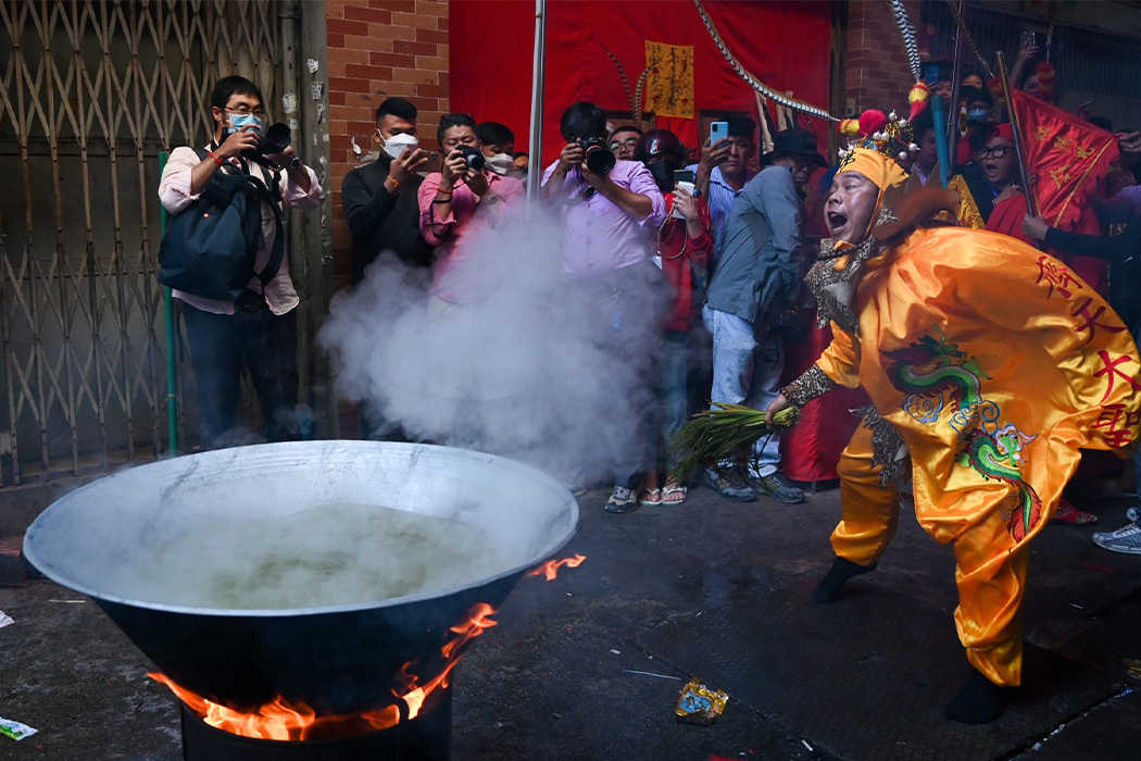 Cambodia celebrates Hei Neak Ta festival - UCA News