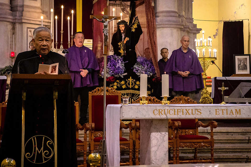 Macau's historic Lenten procession held amidst Chinese New Year - UCA News
