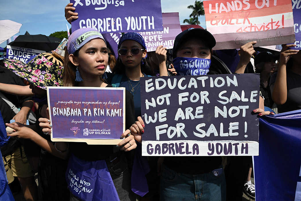 World Breaking News, Latest International News - UCA News