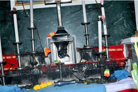 'Devil worshippers' attack church - UCA News