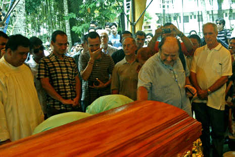 Family vows to carry on Tentorio's work - UCA News