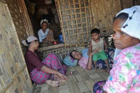 Myanmar lifts curfew in violence-plagued Rakhine capital - UCA News
