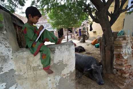 India launches campaign to tackle gender imbalance - UCA News