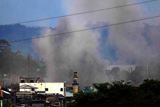 Philippine military will not bomb places of worship in Marawi - UCA News