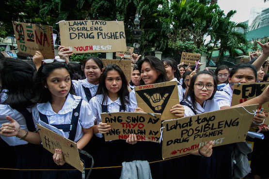 Drug-test plan for Philippine colleges angers rights group - UCA News