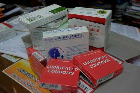 Philippines rushes to distribute old contraceptives - UCA News