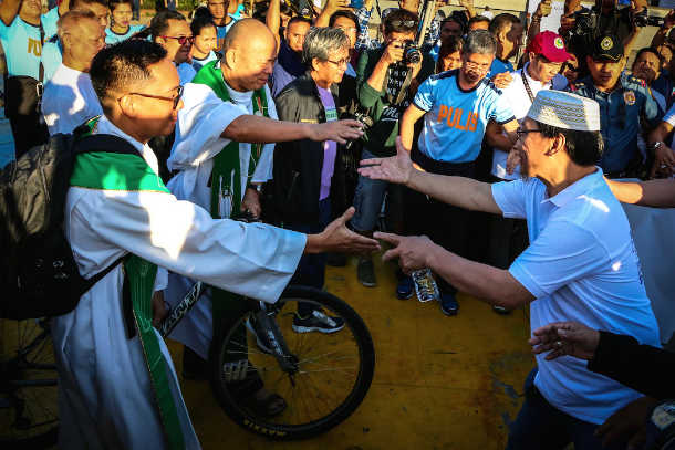 Christians, Muslims hold 'unity walks' in wake of attacks - UCA News