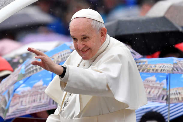 All are debtors before God's love, forgiveness, pope says - UCA News