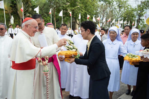 Top Vatican official marks 350 years of Church in Siam - UCA News