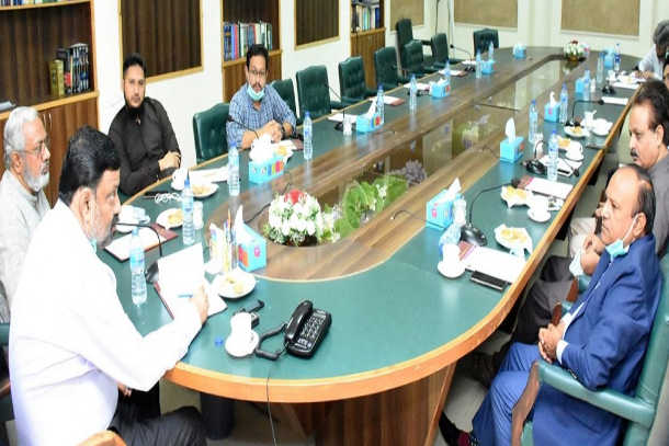 Pakistan minorities demand quota at top university - UCA News