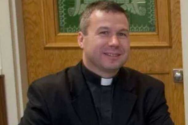 Oblate priest. a former principal, faces federal child pornography ...