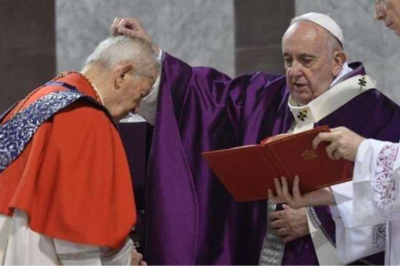 For Ash Wednesday, Vatican asks priests to 'sprinkle' ashes on heads ...