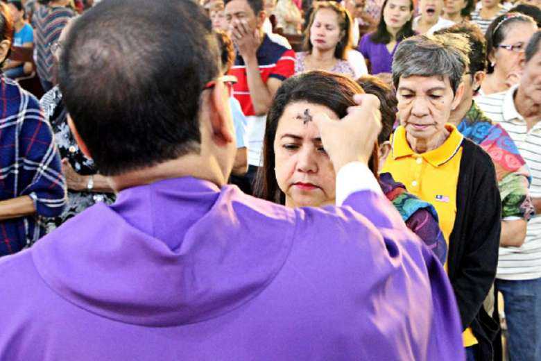 Philippine bishops issue Ash Wednesday protocols - UCA News