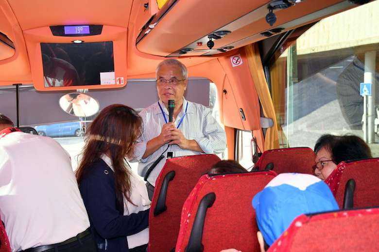 Vietnamese priest praised for spreading Catholic news - UCA News