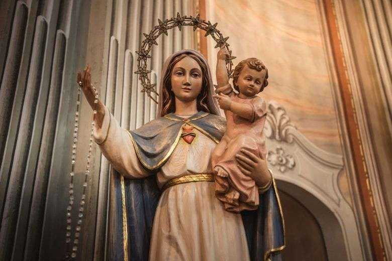 Church turns to prayer with Mary in times of trouble - UCA News