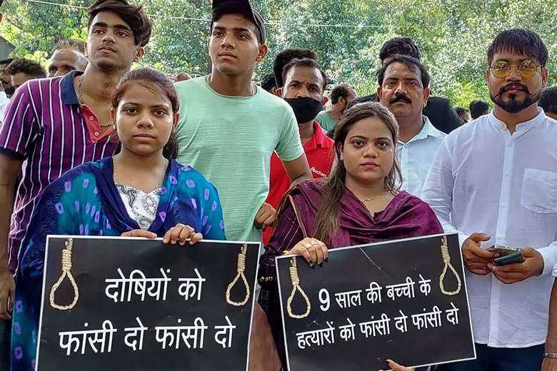 Dalit girl's rape-murder triggers protests in India - UCA News