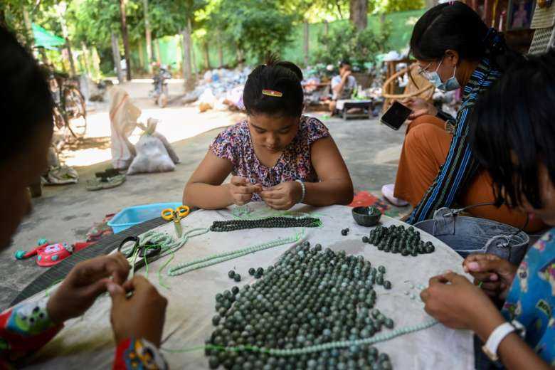 Myanmar jade traders squeezed between junta and rebels - UCA News