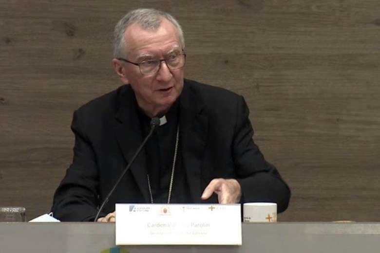 Pope, Cardinal Parolin call for concrete action at COP26 summit - UCA News