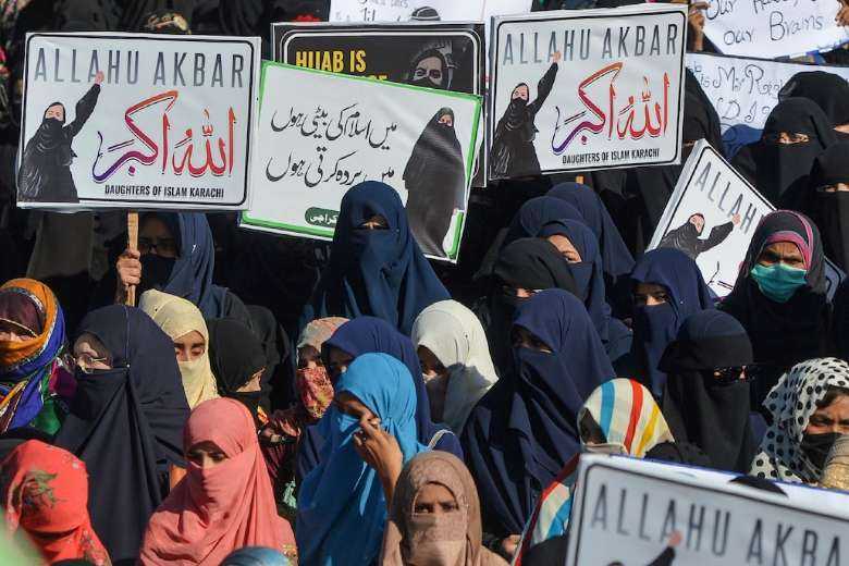 Pakistani activists reject 'another Islamic body' - UCA News