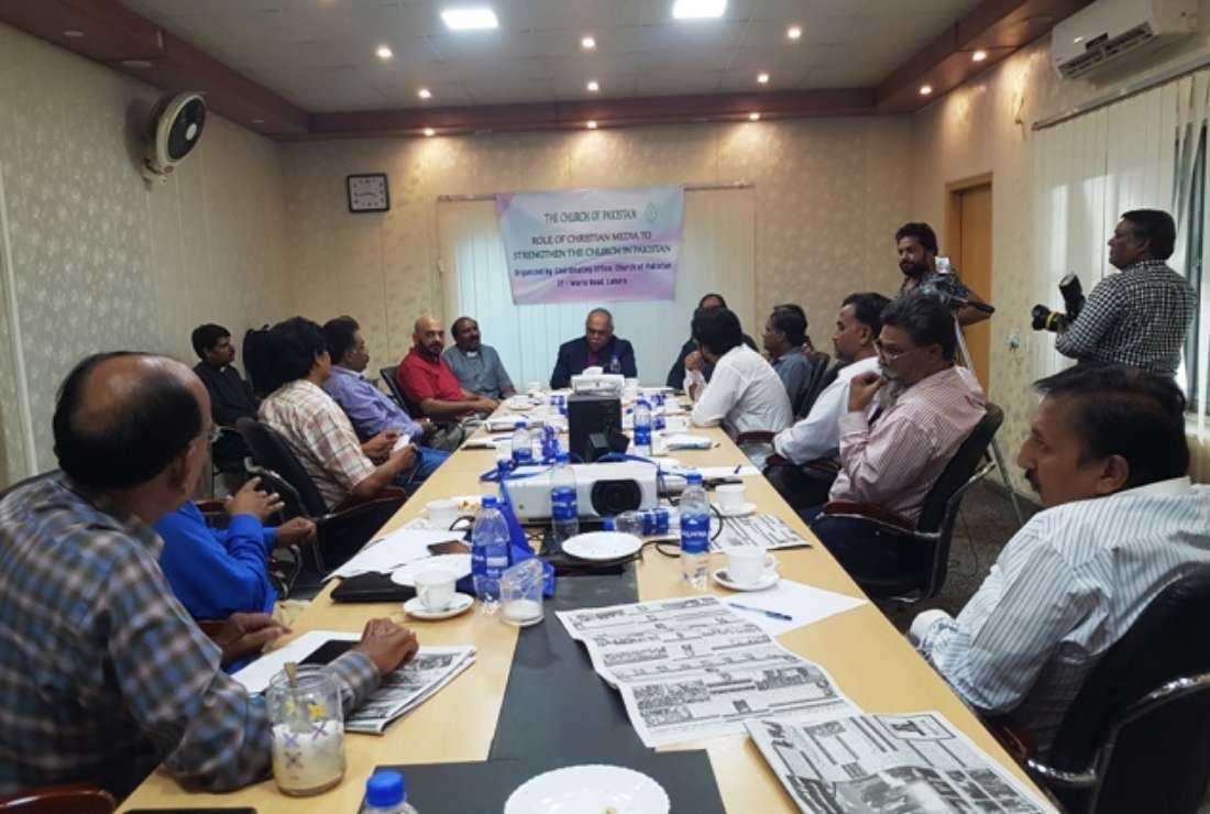 Christian journalists seek Church support in Pakistan - UCA News