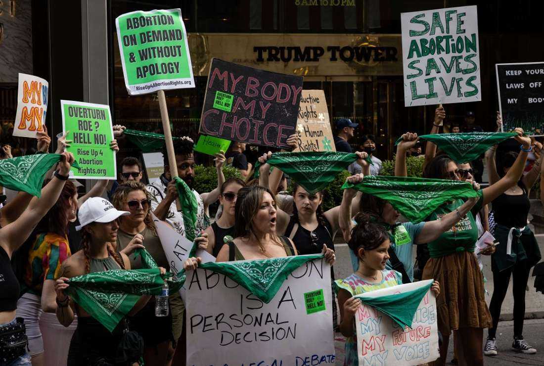 The shadow of American abortion - UCA News