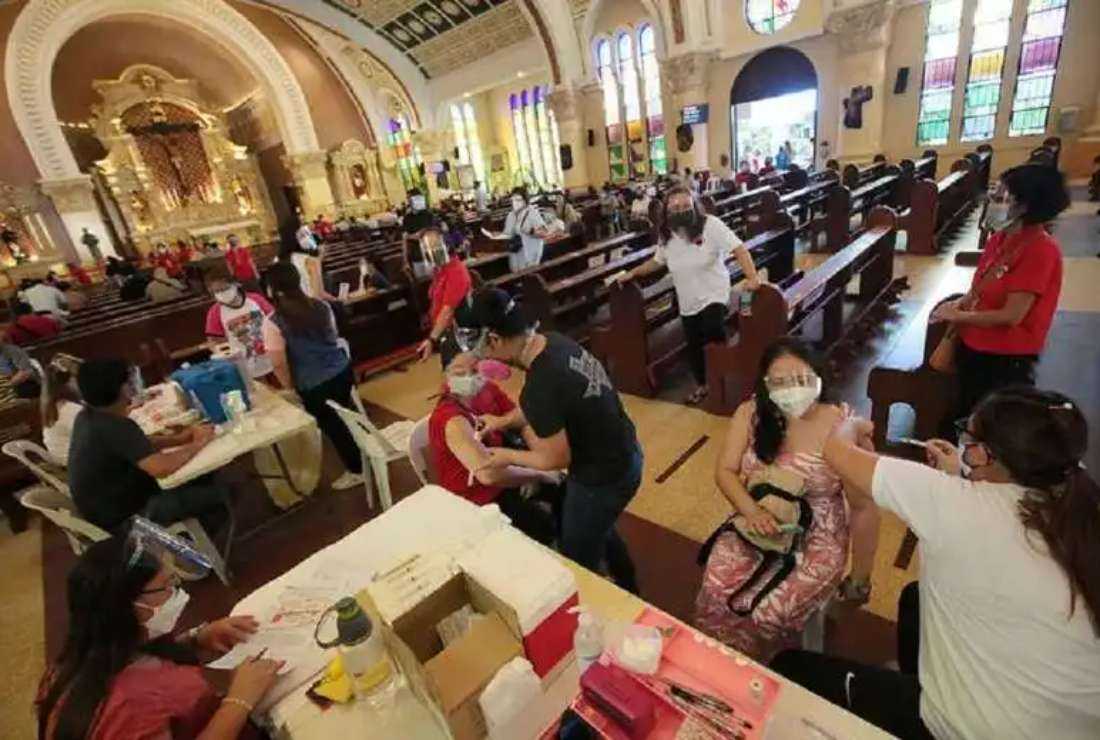 Mask relaxation sparks opposition in the Philippines - UCA News