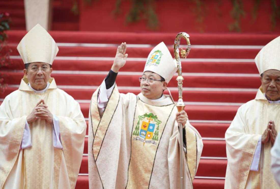 Vietnamese Catholics welcome two new bishops - WORLD CATHOLIC NEWS
