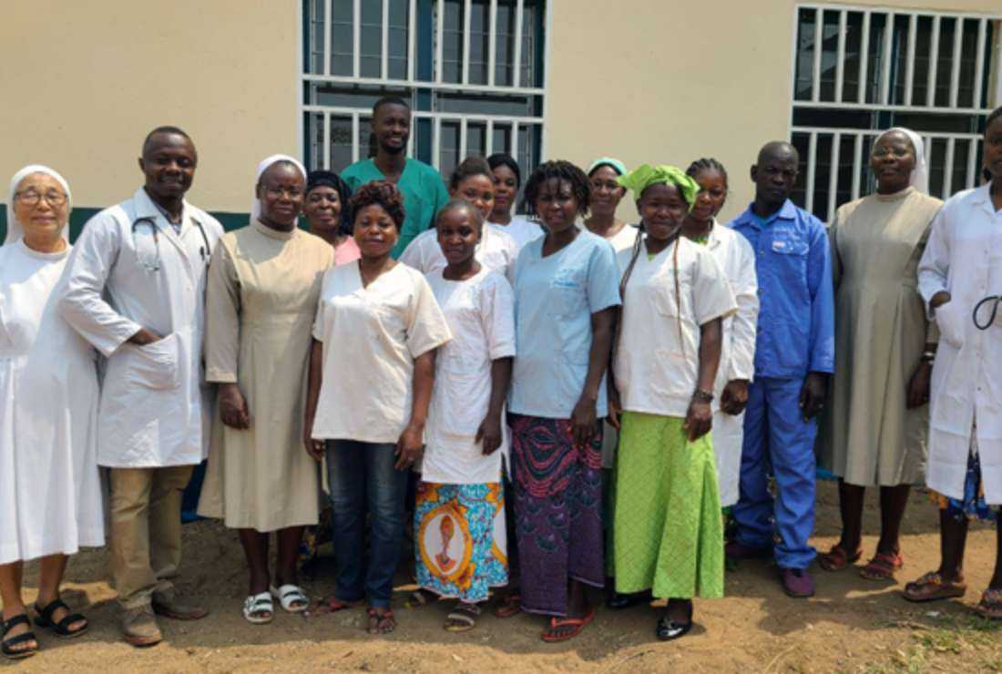 Conflict, fund shortages threaten Korean missionary clinic in Africa ...