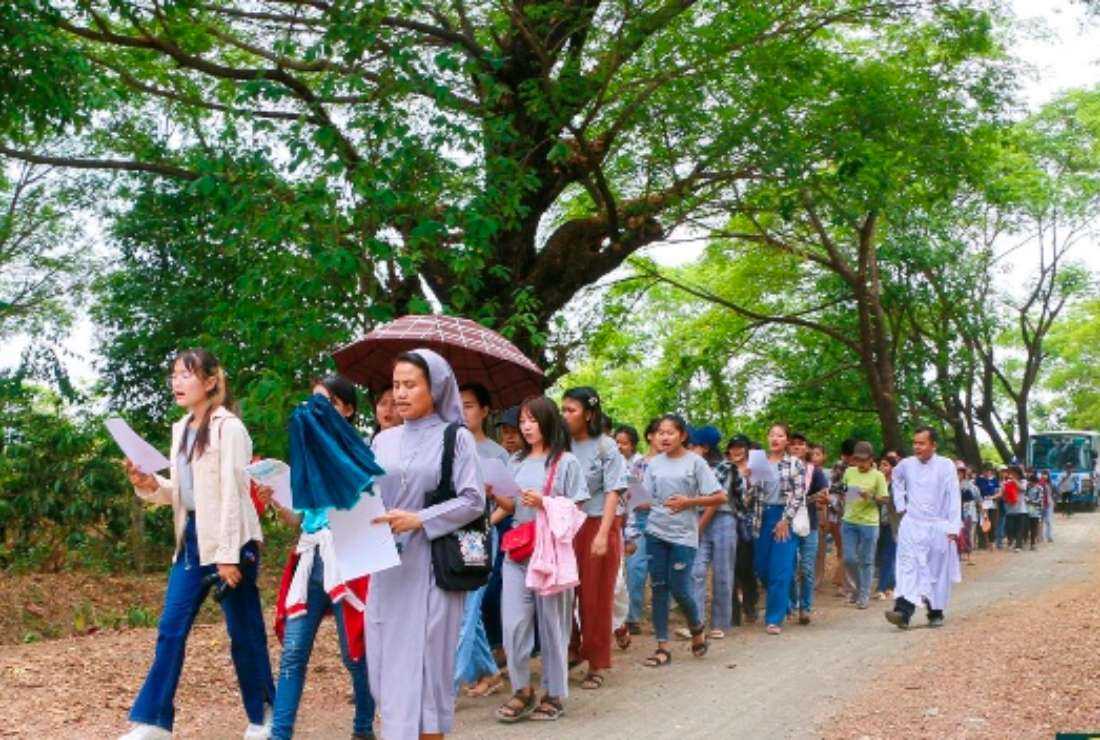 Myanmar Church prays for peace as junta airstrikes continue - UCA News