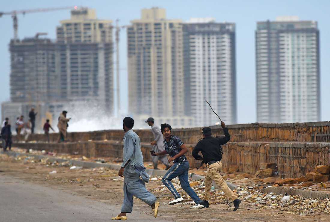 Cyclone 'Biparjoy' menaces India and Pakistan - UCA News