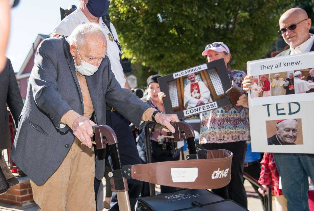 Judge dismisses criminal abuse charges against ex-cardinal - UCA News