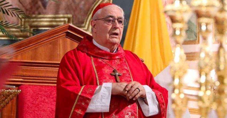 Pope accepts resignation of cardinal who went missing - UCA News