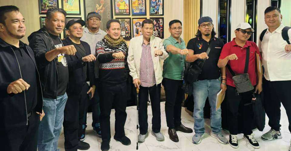 Philippine vice-president backs fugitive pastor - UCA News