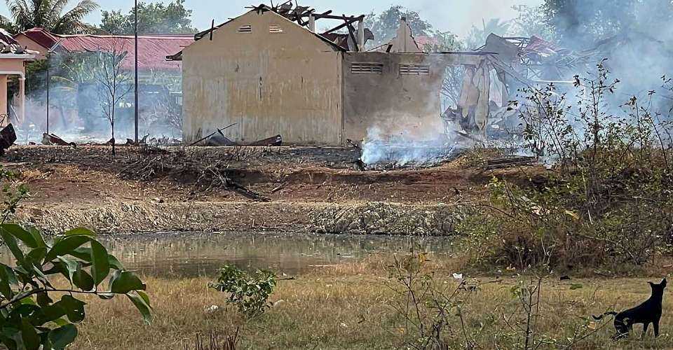 Hasty funeral for 20 Cambodian troops killed in explosion - UCA News