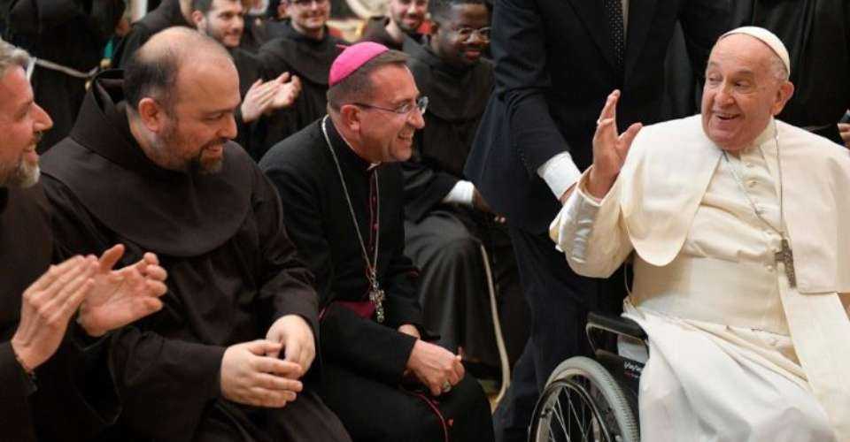 Pope marks 800th anniversary of the stigmata of St. Francis of Assisi ...