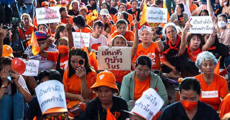 Thai court bans popular politician, dissolves his party - UCA News