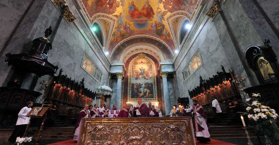 Hungarian church tight-lipped over fate of Russian Orthodox cleric ...