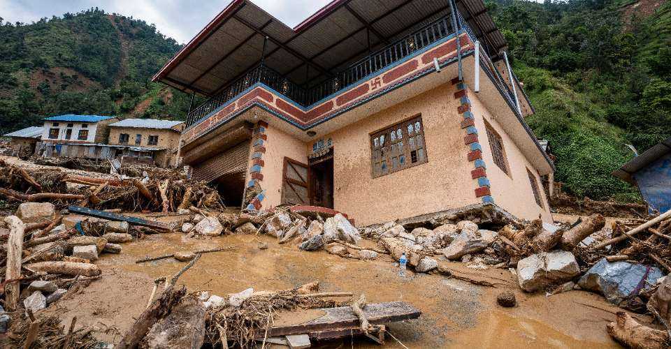 Nepal surveys flood wreckage as death toll touches 209 - UCA News