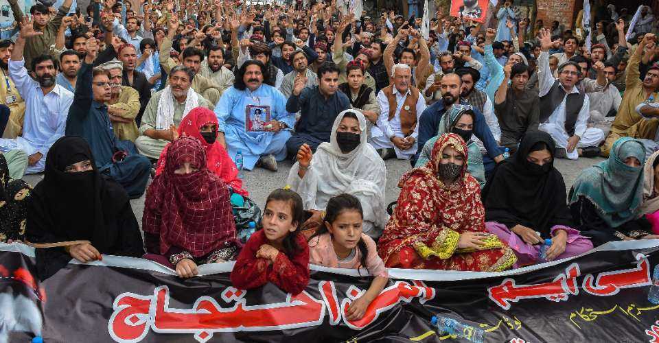 Pakistan bans ethnic Pashtun rights movement - UCA News