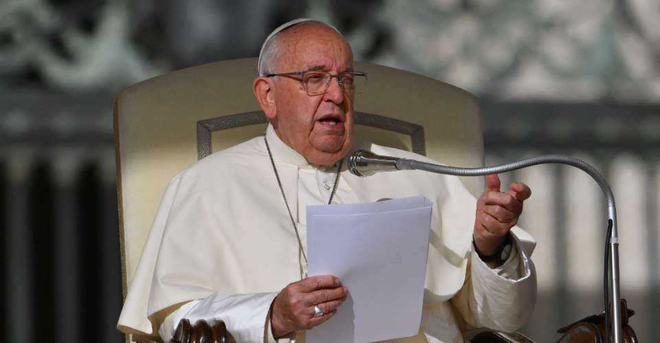 Pope: Make confirmation a step toward active faith - UCA News