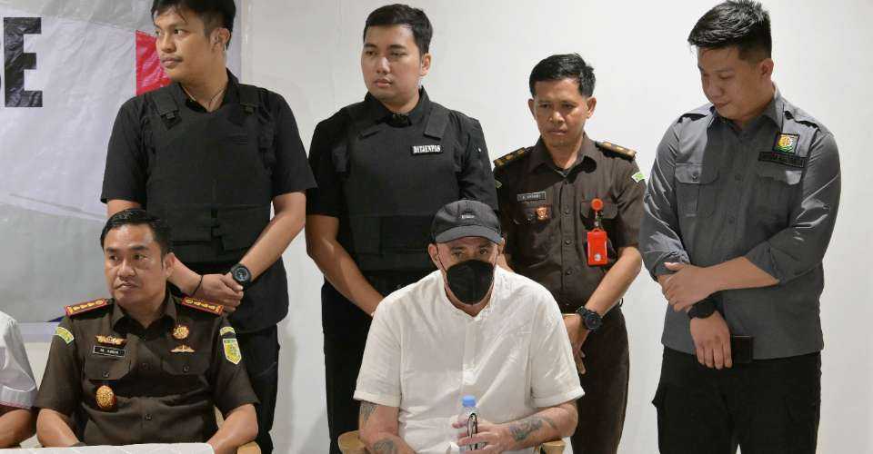 Frenchman on death row in Indonesia leaves for Paris - UCA News