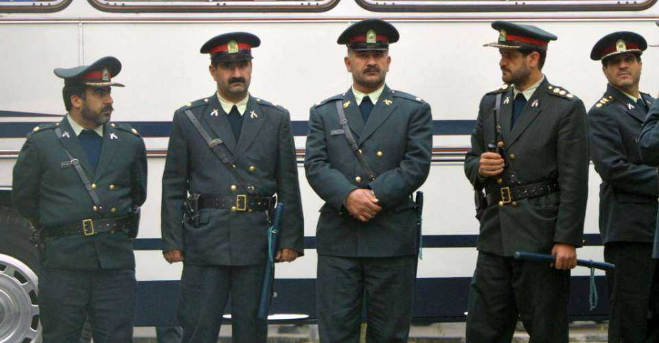 Iran police disperse pro-hijab sit-in outside parliament - UCA News